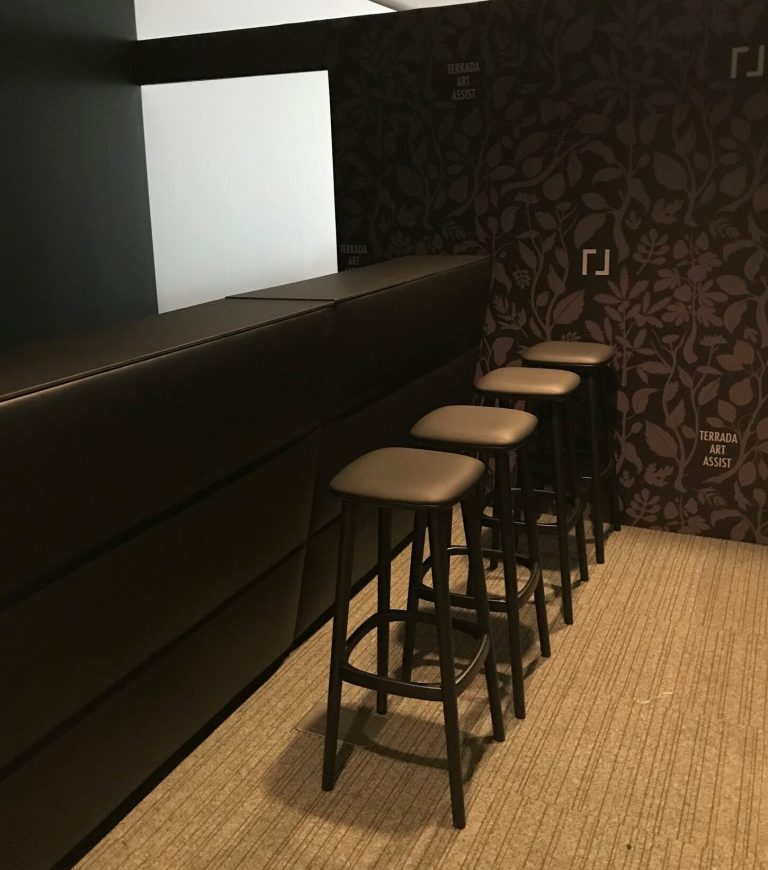 Babila Stool Rental - Modern & Stylish Seating | IROCO Design