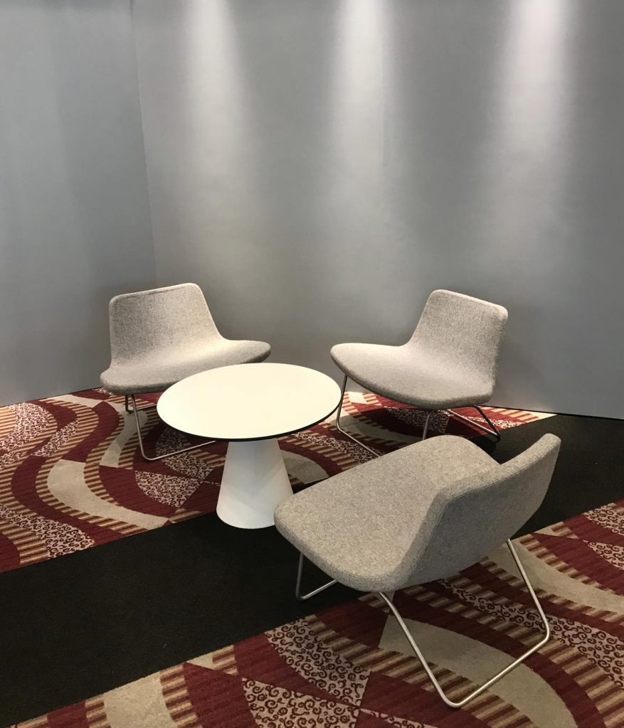 Ray Lounge Chair | Modern Luxury Furniture by Iroco Design