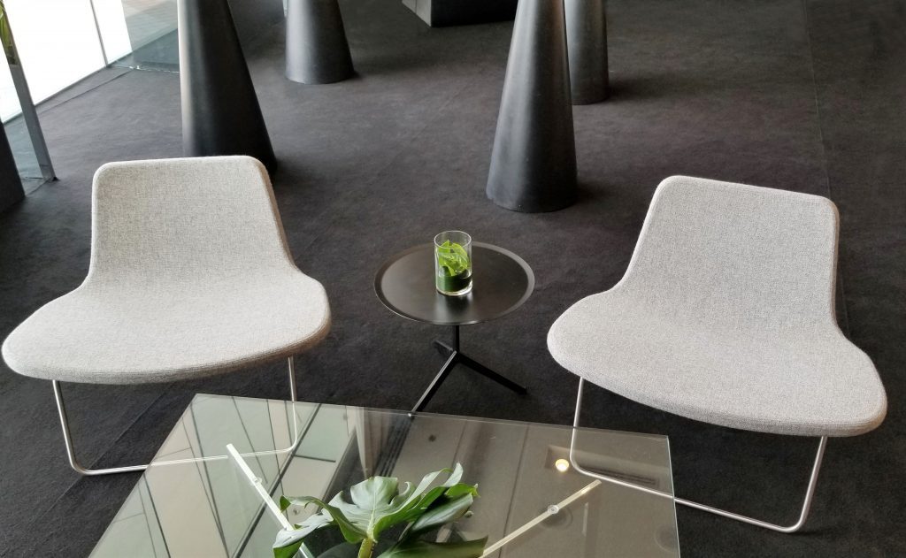 Ray Lounge Chair | Modern Luxury Furniture by Iroco Design