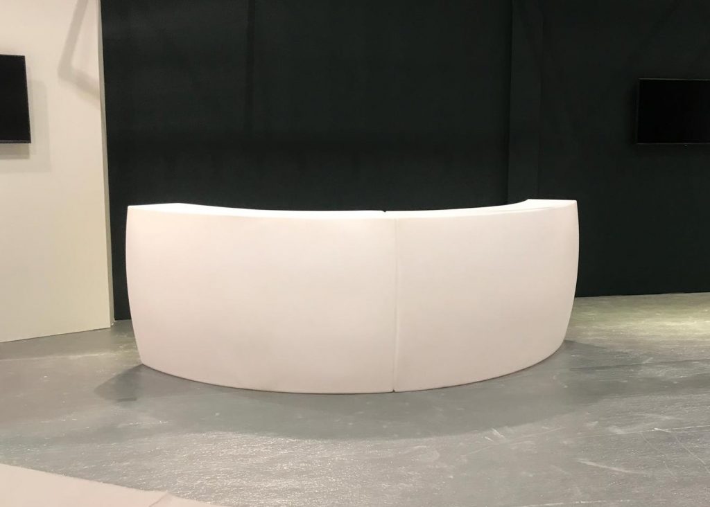 Round Bar Rental in Hong Kong