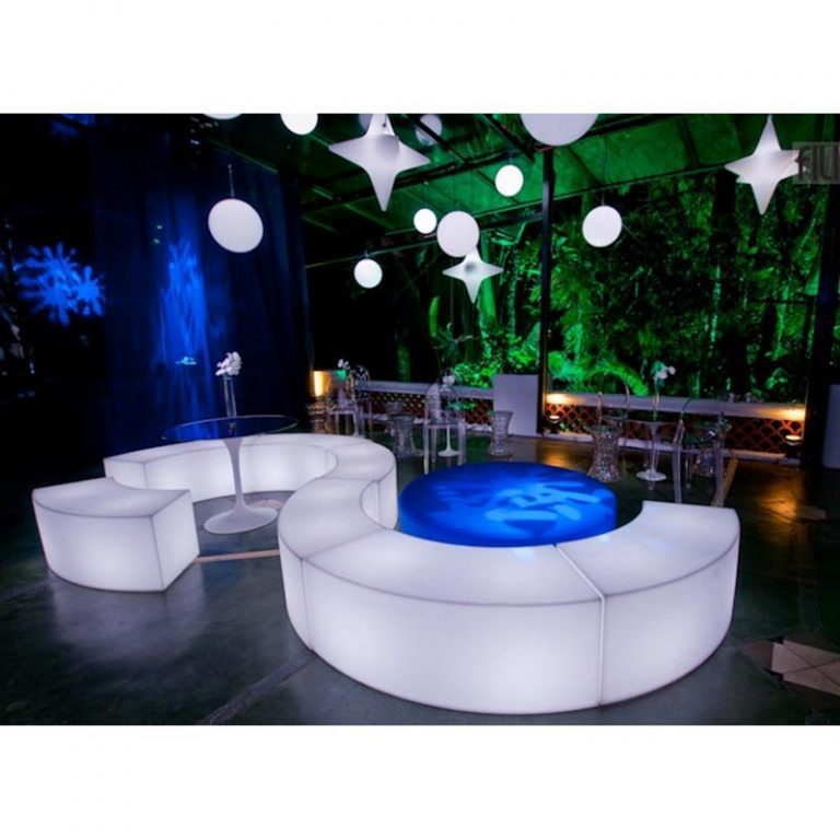 Snake Bench by Iroco Design – Unique Outdoor Seating